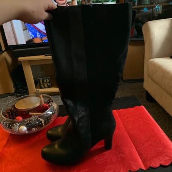 Curvy Chic | Shoes | Womans Curvy Chic Boots 95 | Poshmark